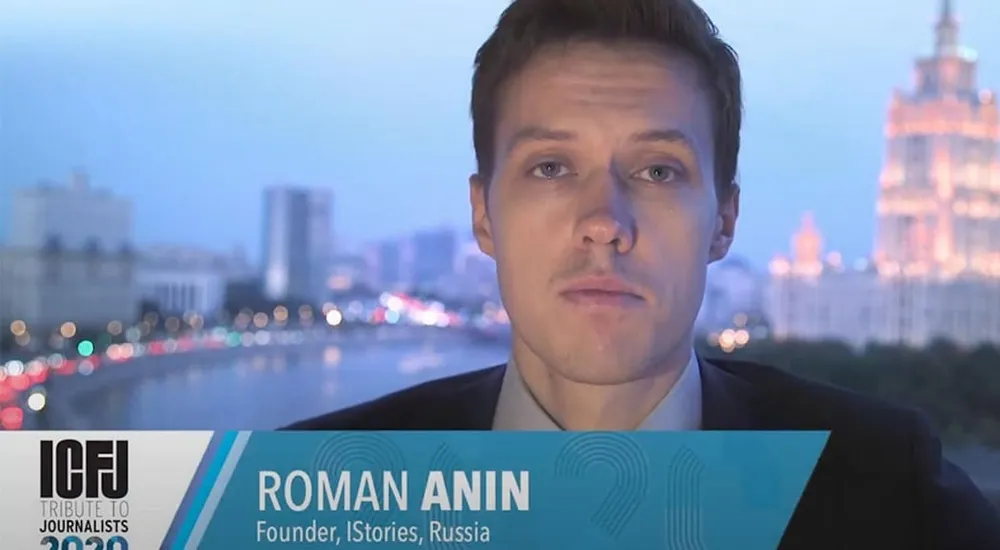 Il giornalista russo Roman Anin rischia il carcere per aver parlato di Putin e dei suoi amici ...